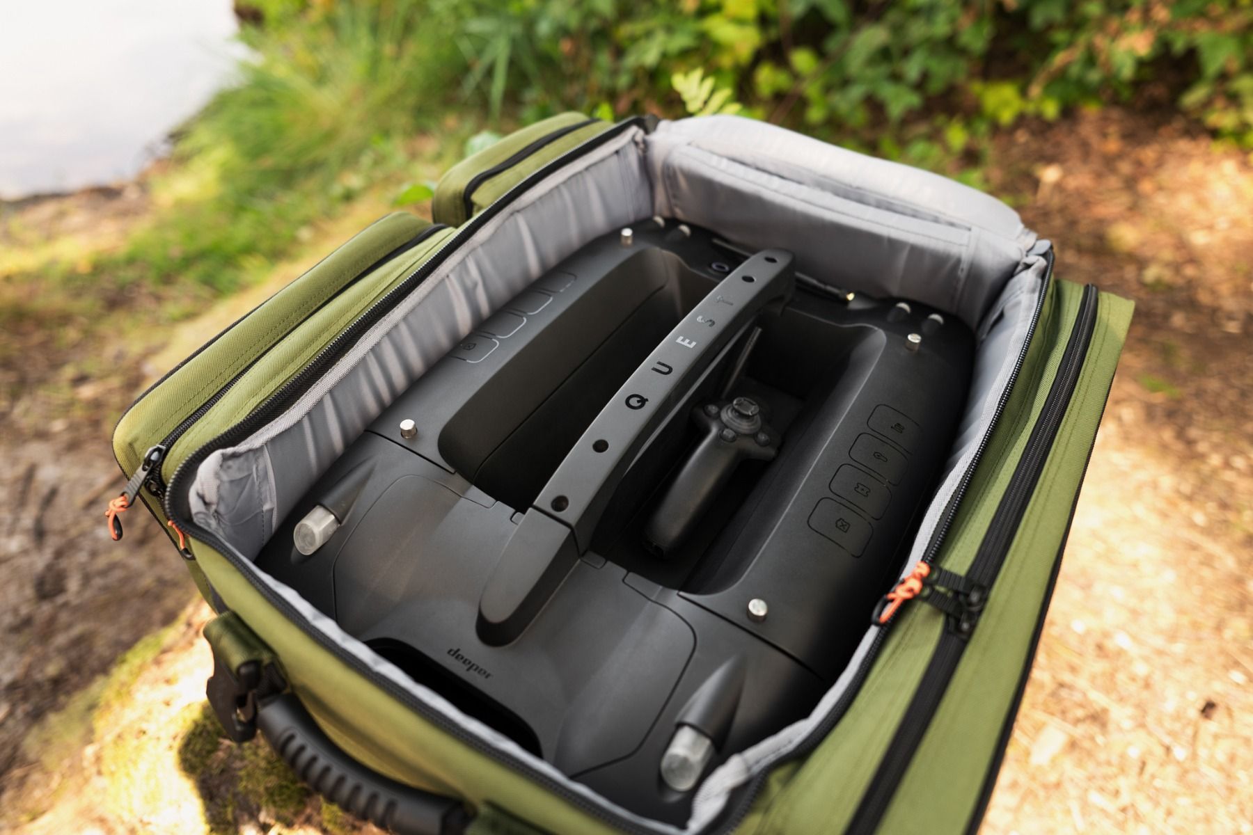 Deeper - Quest Bait Boat