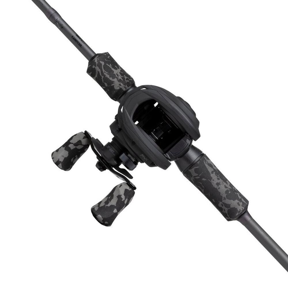 Abu Garcia - MAX X BLACK OPS CAMO Baitcast Combo