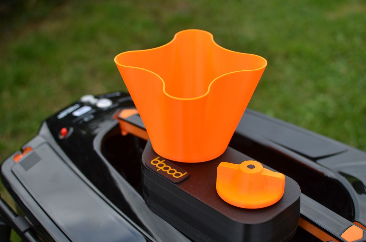 Bait Boat Pod - Toslon X-Boat Wind Up Bait Spreader WUBS