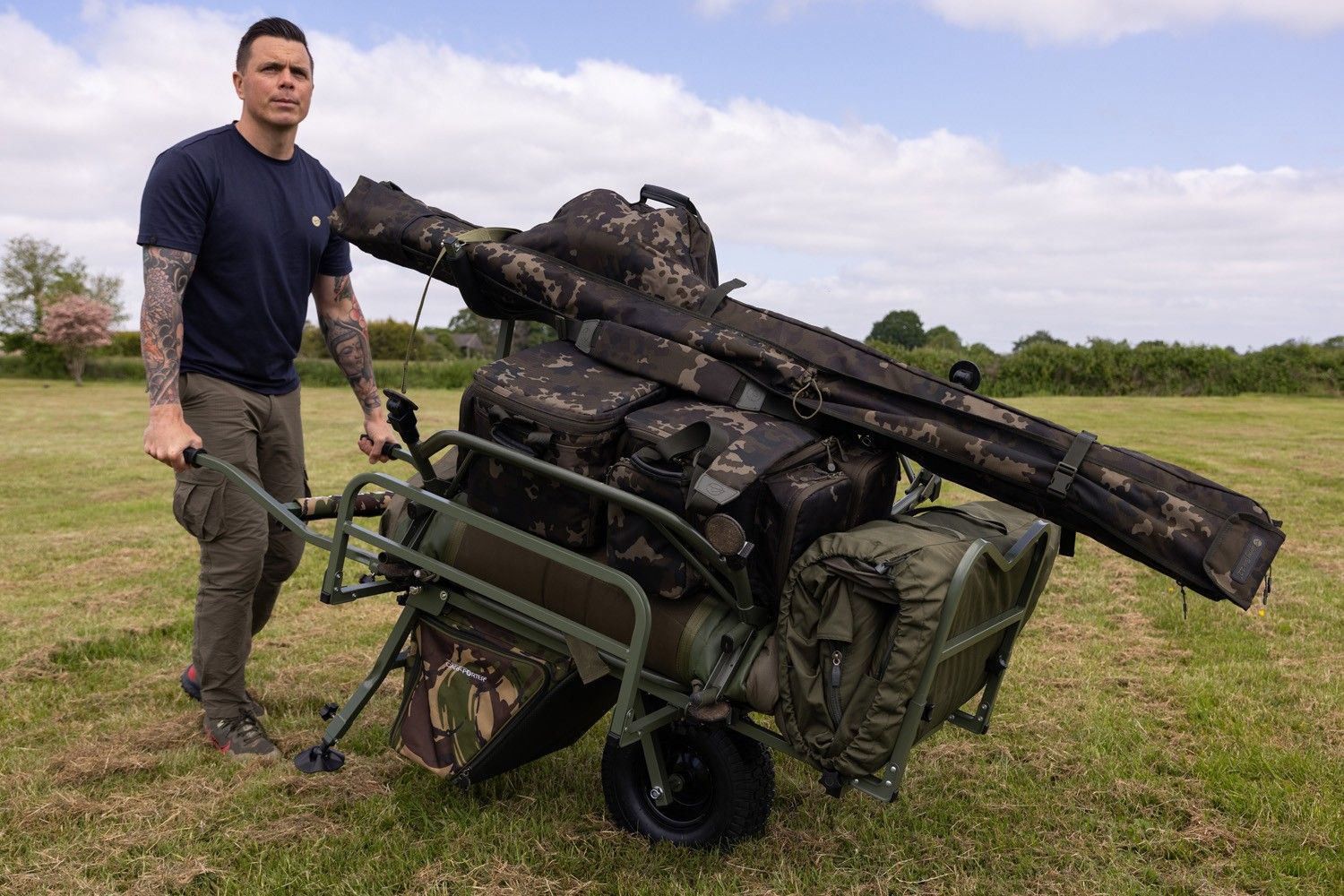 Carp Porter - MK2 Fat Boy Barrow - DPM