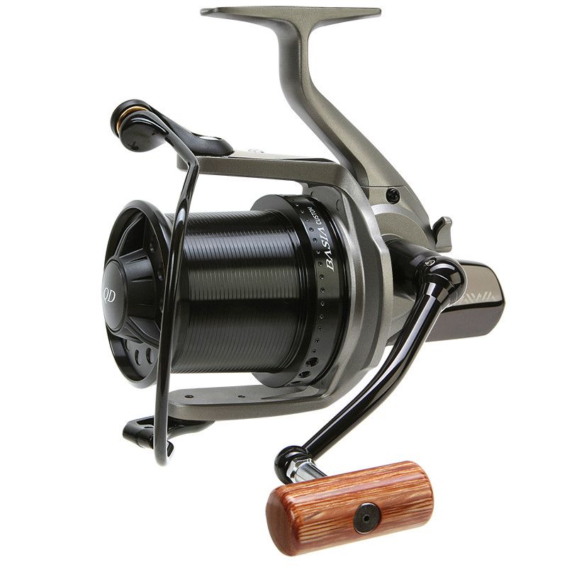 Daiwa - Basia DCR5 - Grey Body/Black Spool Wooden Handle