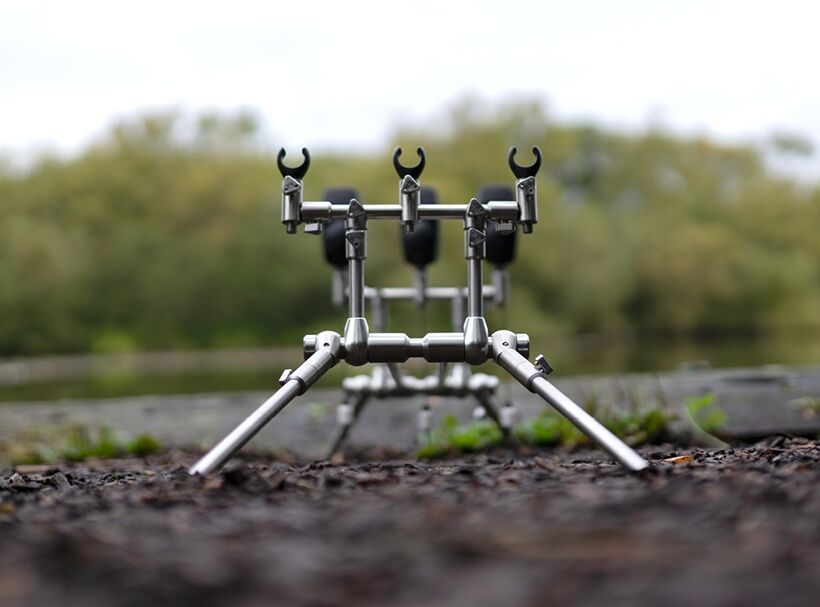 Carp Spirit - Inox - Rod Pod Complete - 3/4 Rods