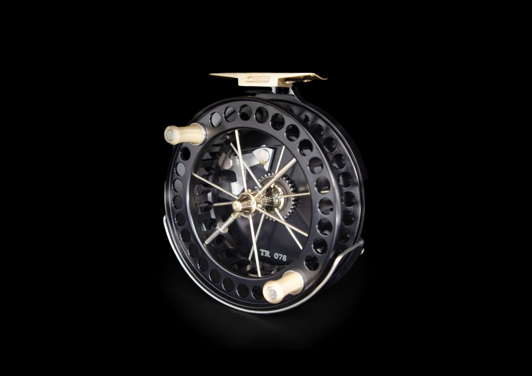JW Youngs - Triton True Pin Reel