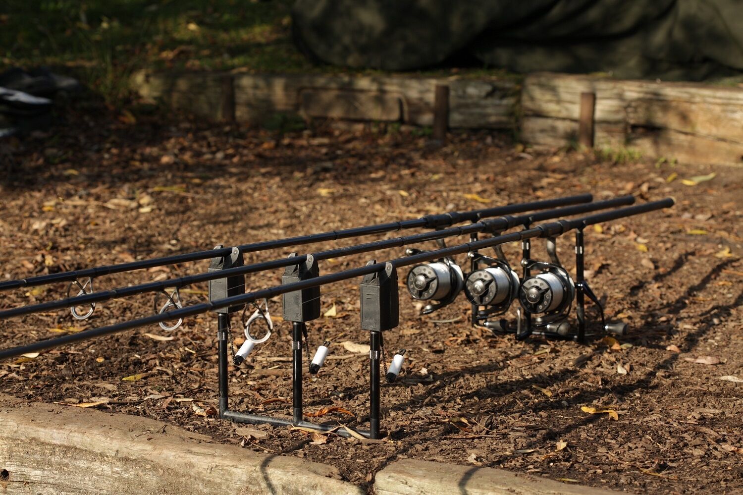 Korda - Black Singlez Aluminium Uprights