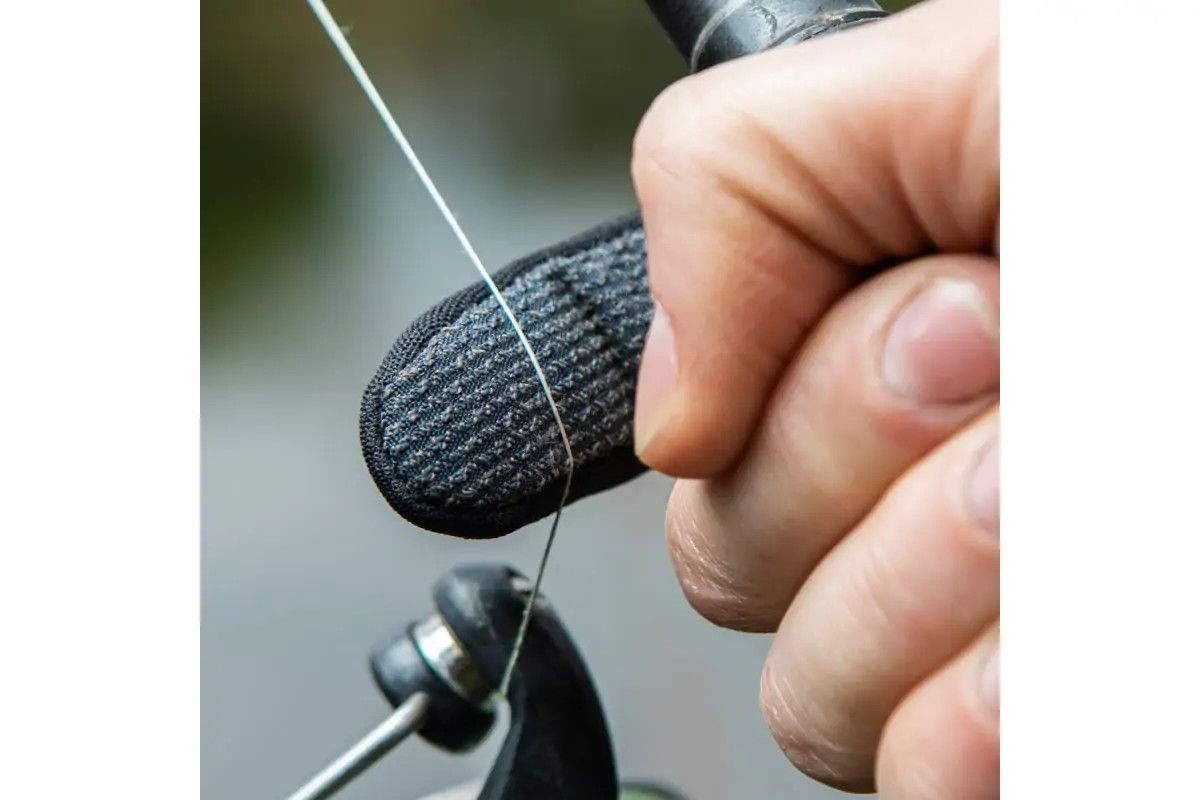 Wolf - Kevlar Finger Stalls